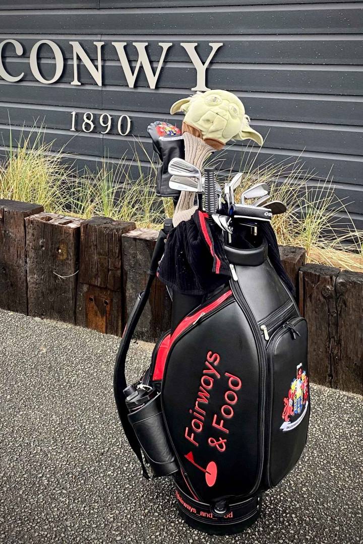 Showcase | Custom & Personalised Golf Bags Gallery